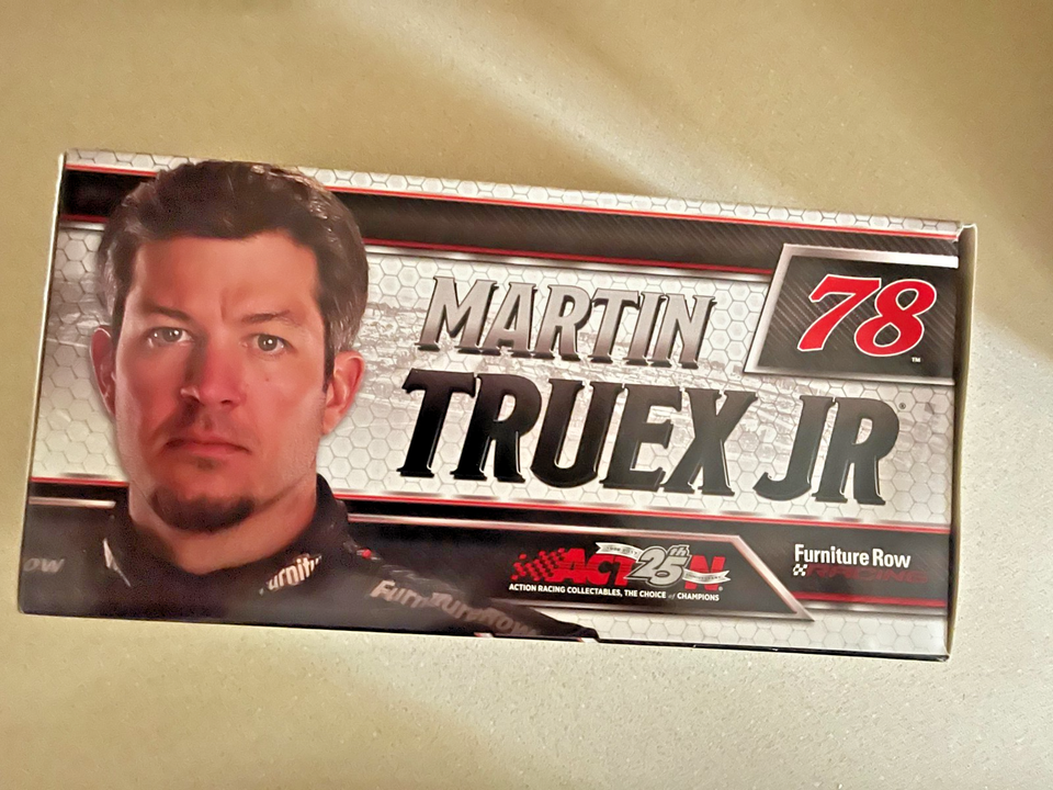 2017 autographed Martin Truex Jr. 78 Die-Cast Auto Owners 1/24 ...