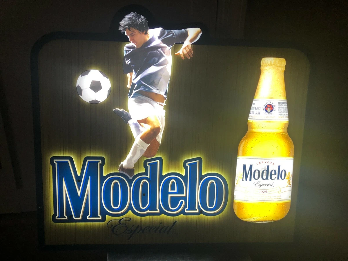 Modelo Especial Beer Banner
