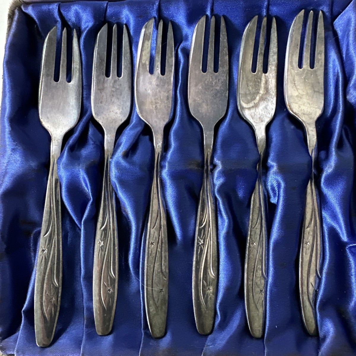 Vintage Cake Fork Styles RODD CAKE/DESSERT FORKS Acanthus Design With