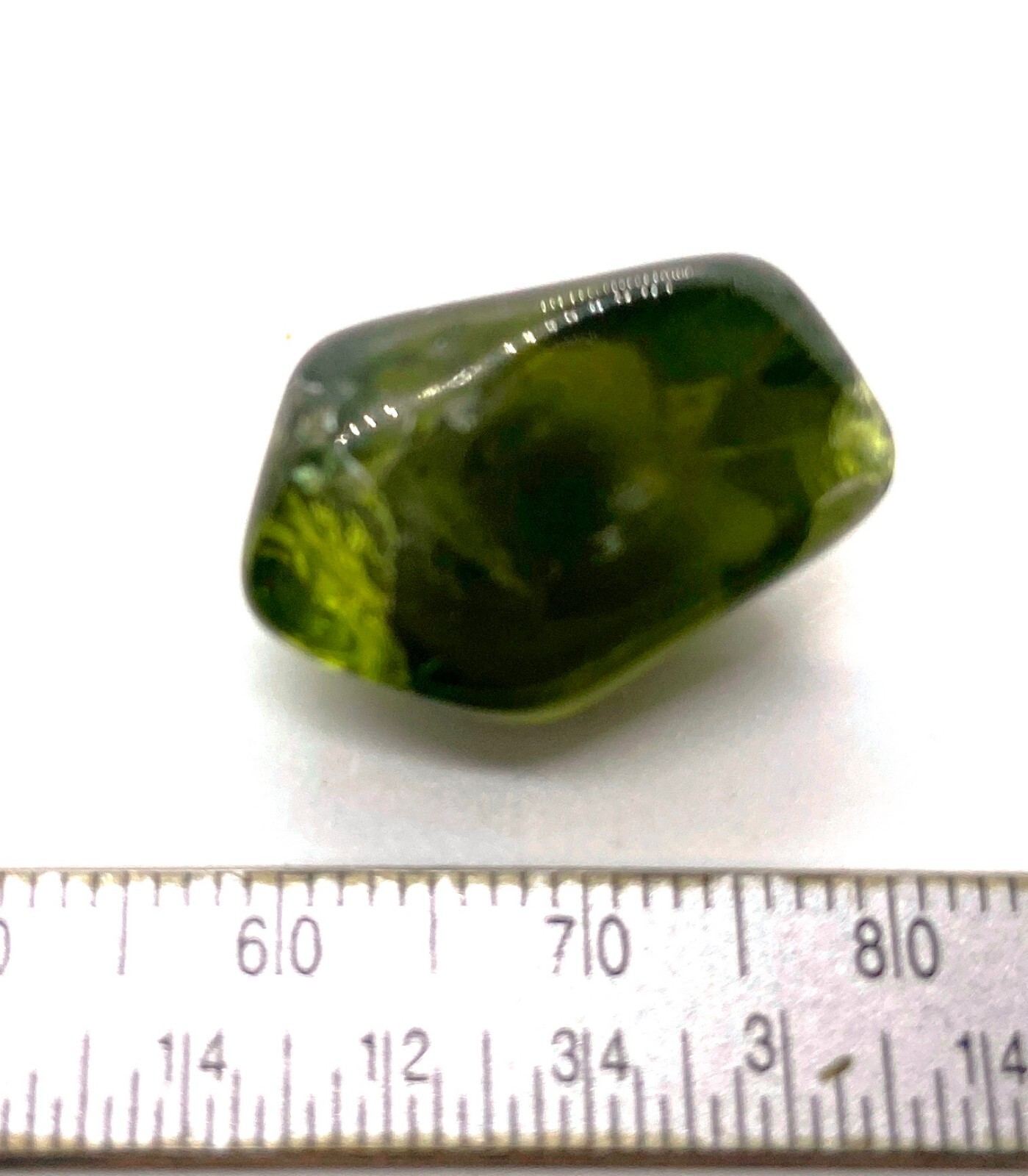 29 carat tumbled Peridot Mesa olivine crystal - forsterite - Arizona ...
