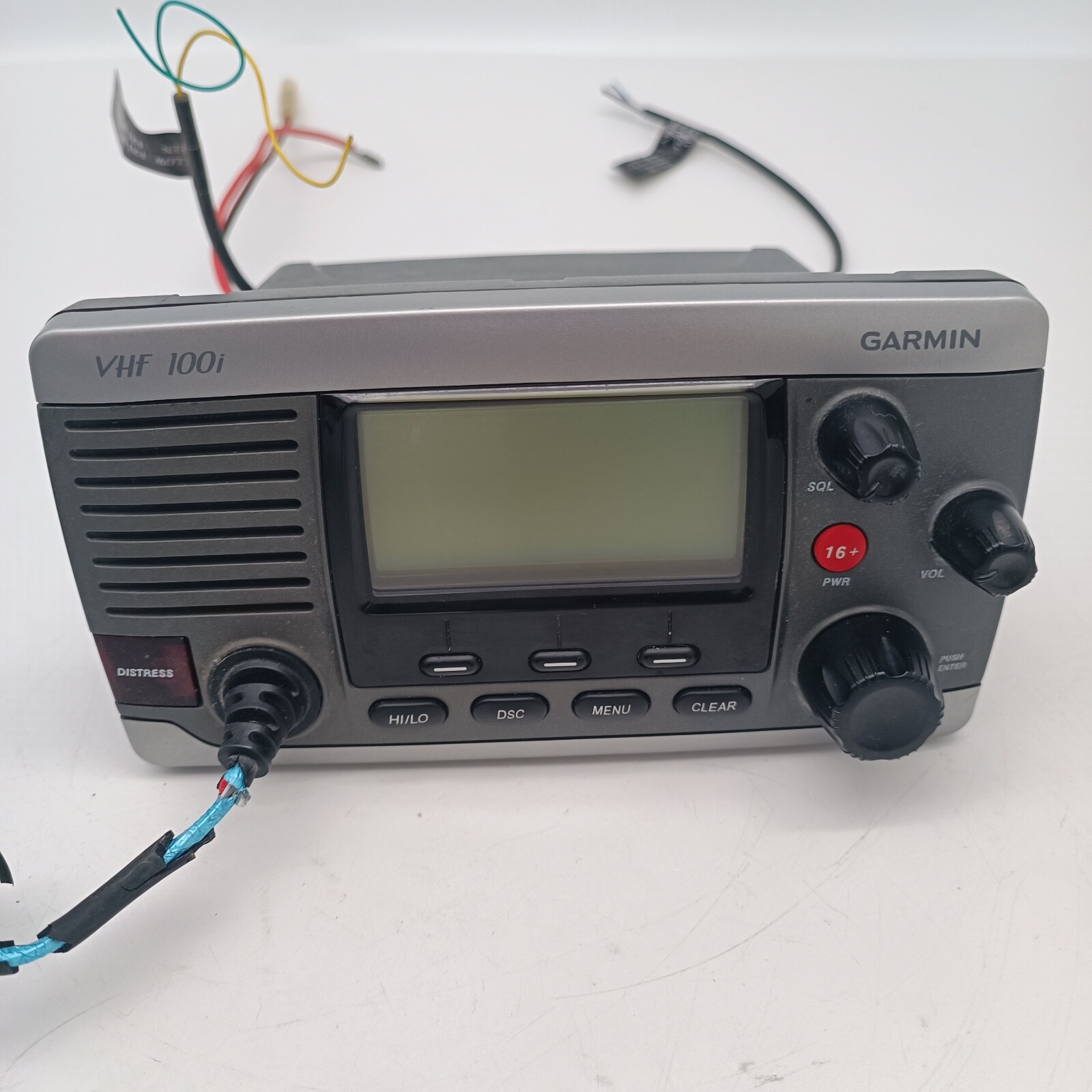 Garmin VHF 100i Marine VHF Radio Transceiver Two-Way Radio VHF100 100 ...