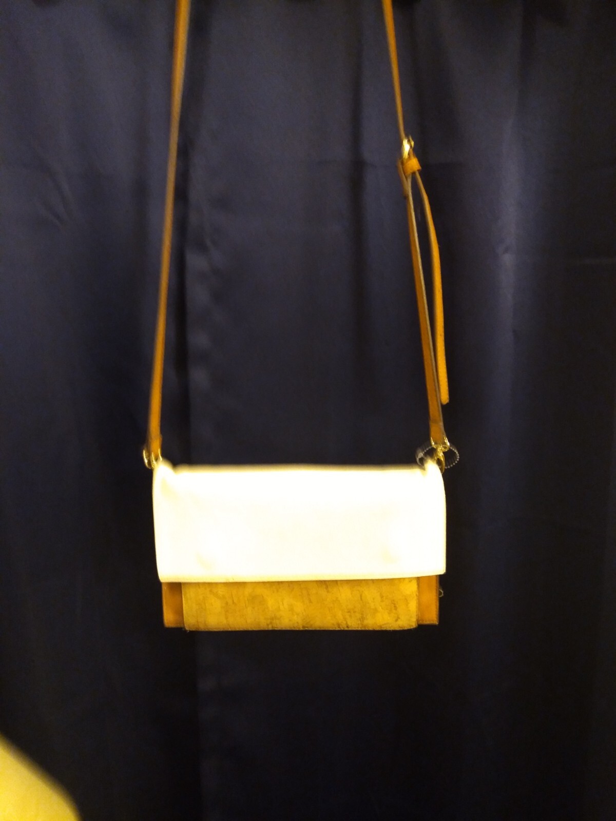 Chico's White Pebble Leather & Cork Crossbody Bag Mag… - Gem