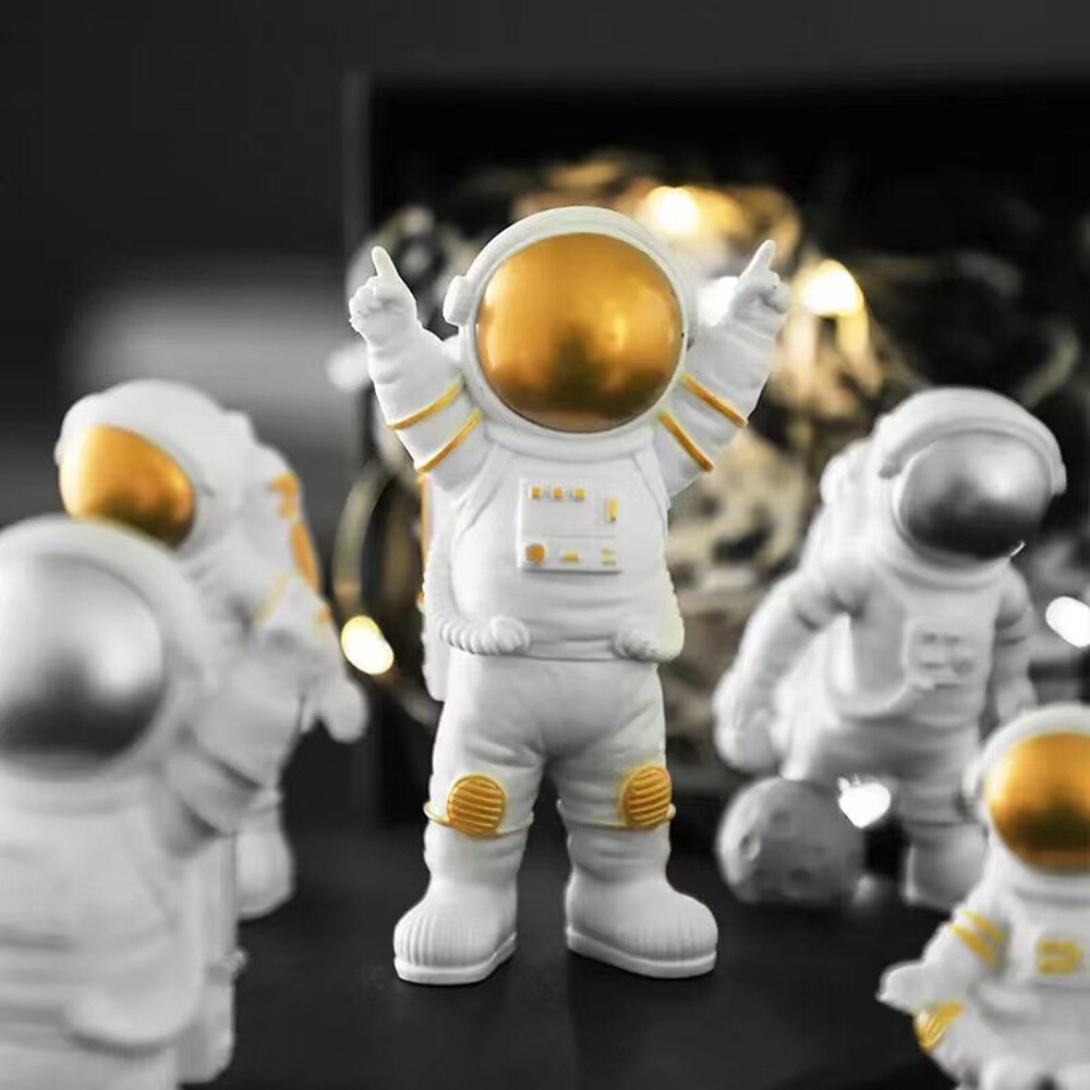 3Pcs Spaceman Astronaut Figurine Figures Statue Desk Ornament ...