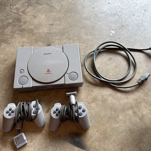Sony PlayStation 1 PS1 SCPH-5501 Console Bundle w/2 Controllers & Cord ...