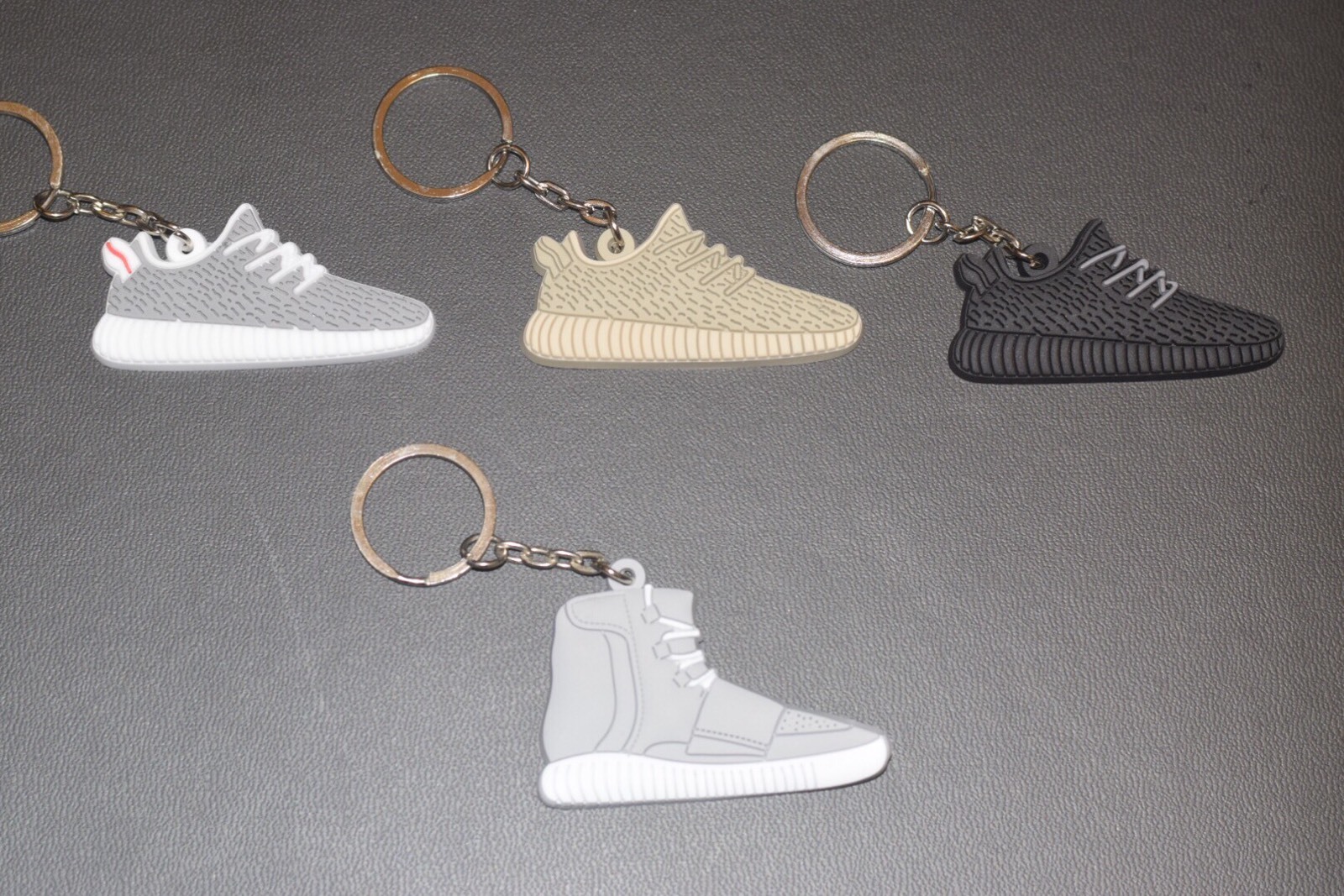 BRAND NEW ADIDAS YEEZY BOOST 350 2D RUBBER KEYCHAINS FREE SHIPPING | eBay