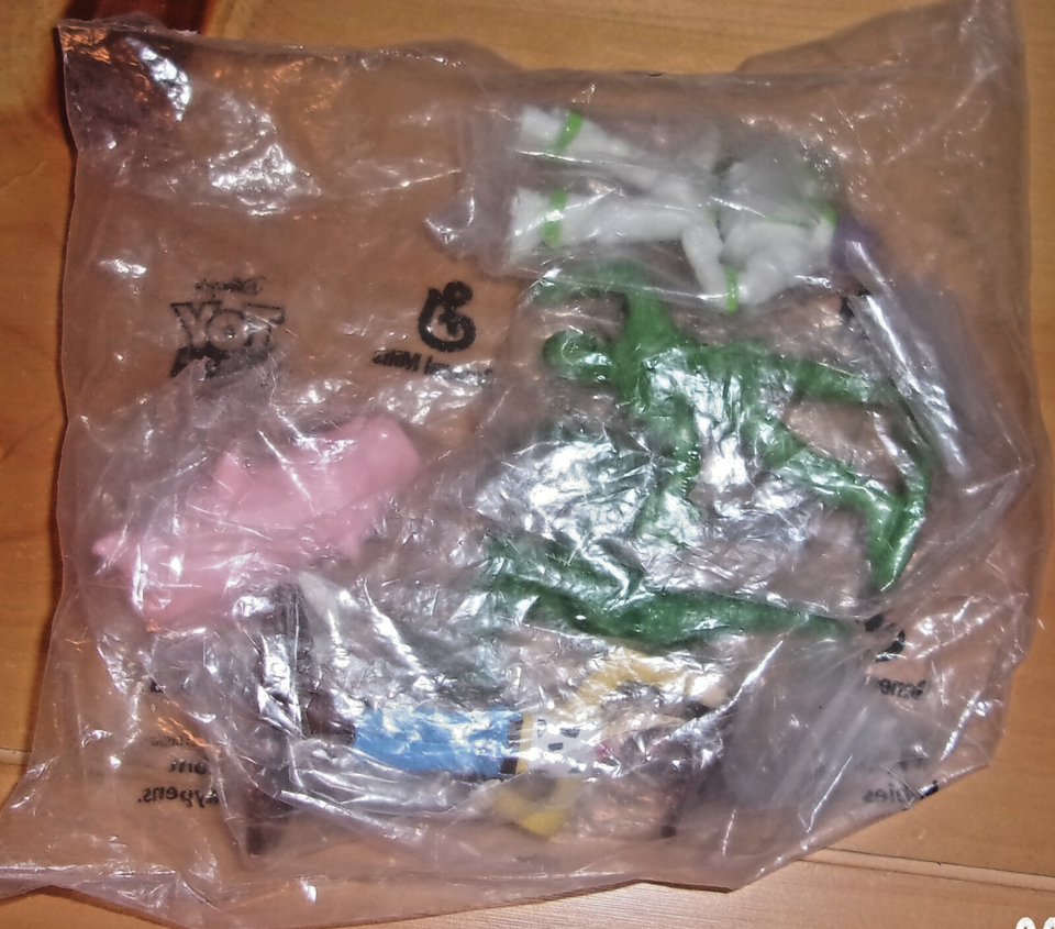 VINTAGE TOY STORY GENERAL MILLS PREMIUMS BUZZ LIGHTYEAR WOODY ARMY GUY ...