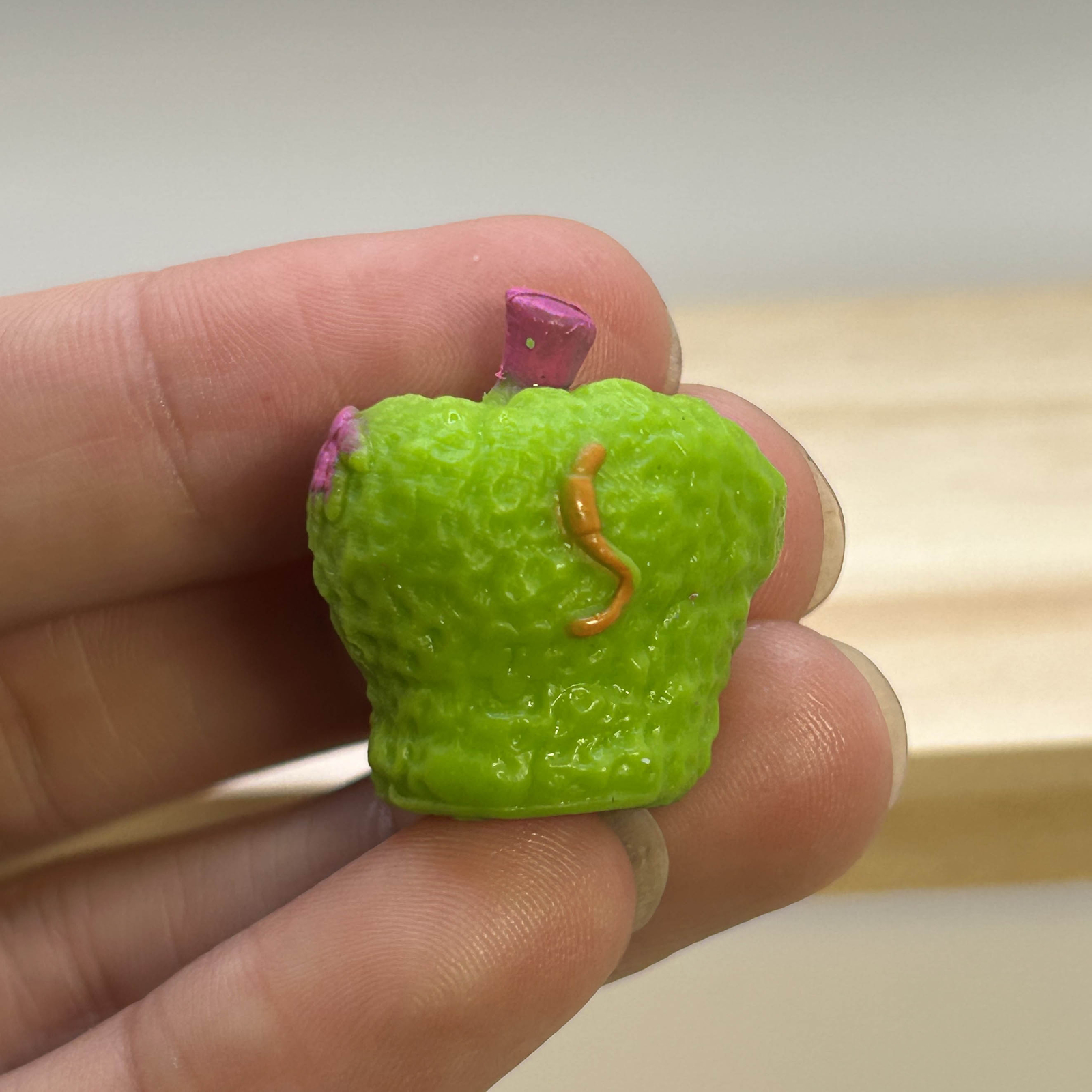 The Trash Pack Limited Edition Rotten Apple EXTREMELY RARE Series 5 ...