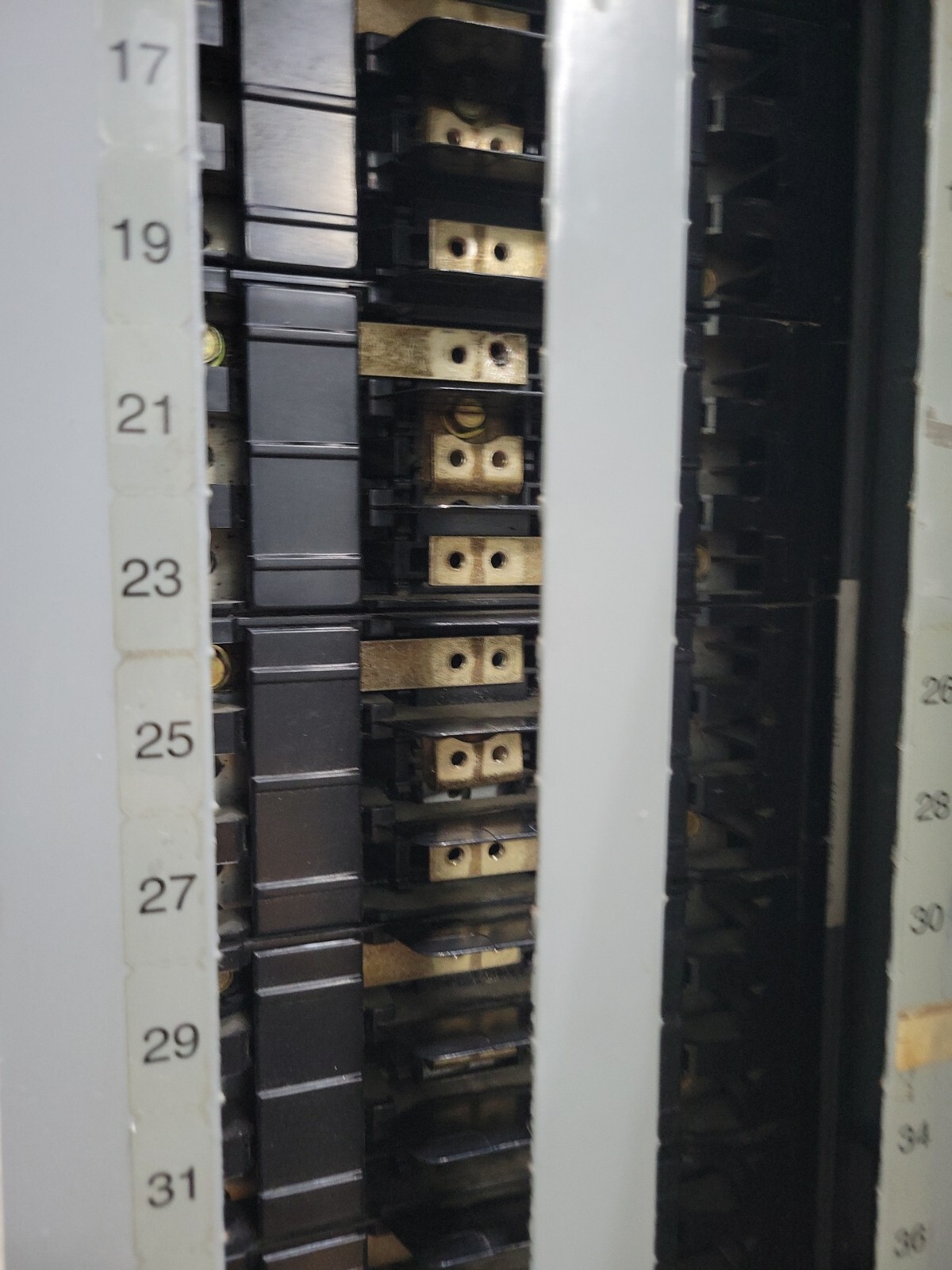 GE 400 AMP MCB PANELBOARD 208Y/120 VAC 42 CIRCUIT 3∅ AQU3424CB | eBay