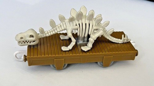 Thomas The Train Trackmaster Dinosaur Flat Car Skeleton | eBay