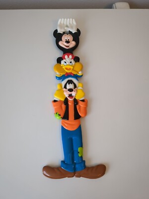 Vintage Walt Disney Back Scratcher Mickey Mouse Donald Duck Goofy 15 ...