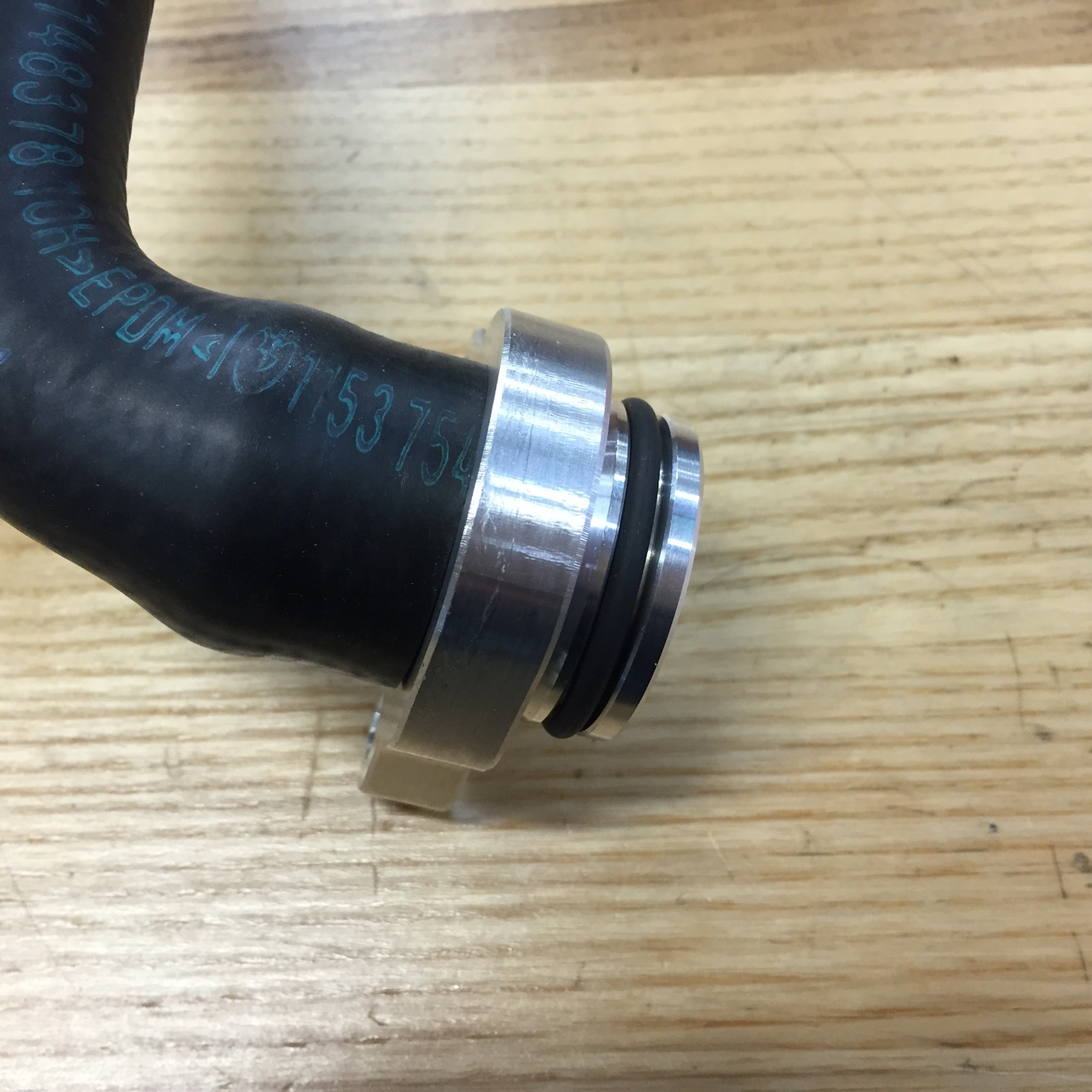 BMW 335i 11537541992 11537544638 OEM WATER HOSE FITTING REPLACEMENT ...