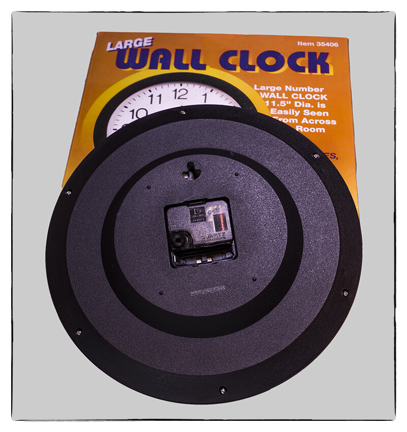 Large wall clock precise quartz/battery power. Original Box of 10 ...