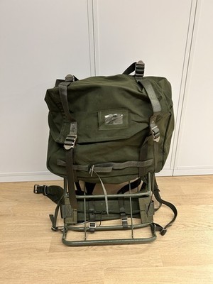 Swedish Military Medical Backpack LK 35 SJV | eBay
