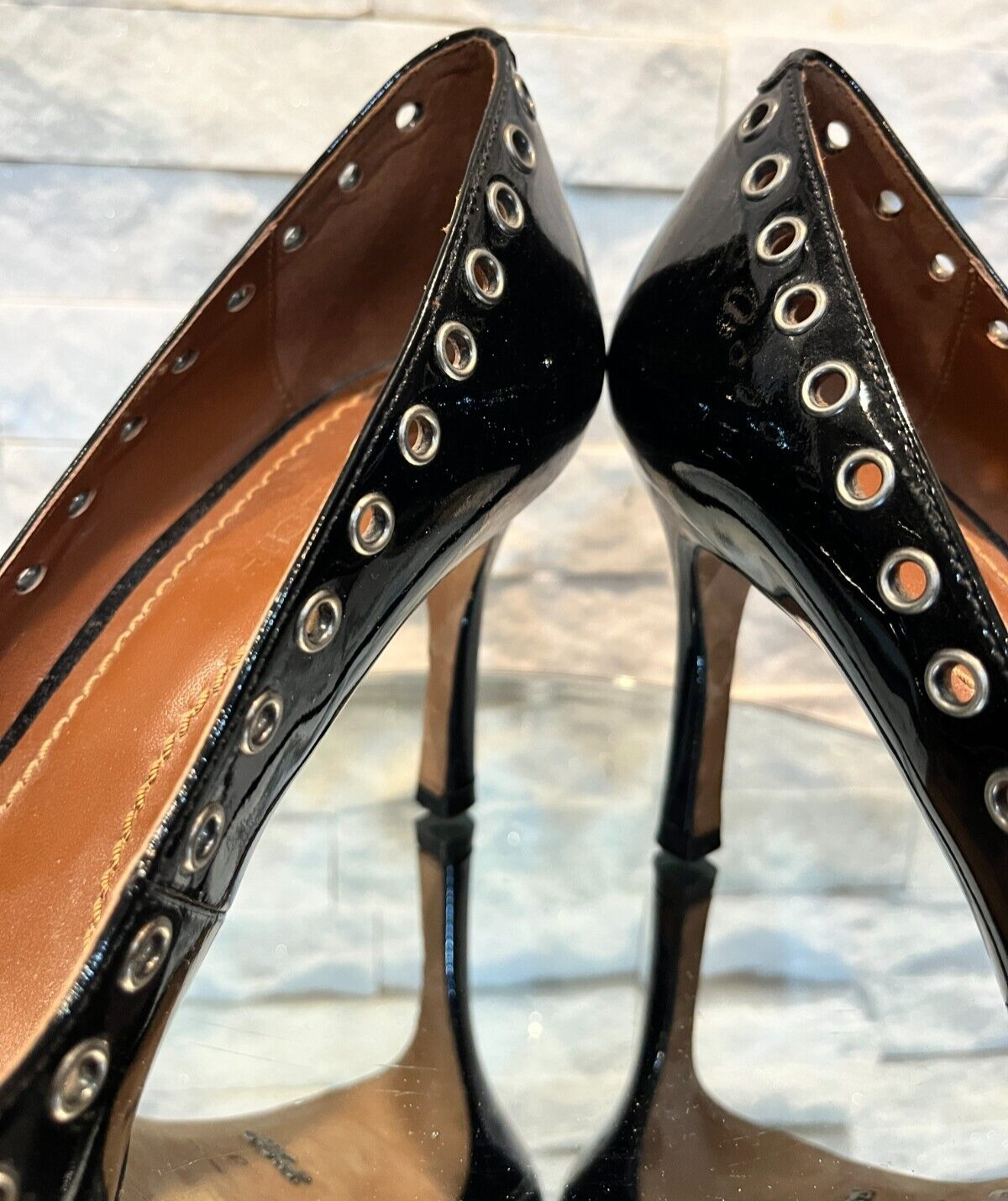 EUC Women's COACH Varick Pump Grommets & Lace Patent Leather 3.25" Heel ...