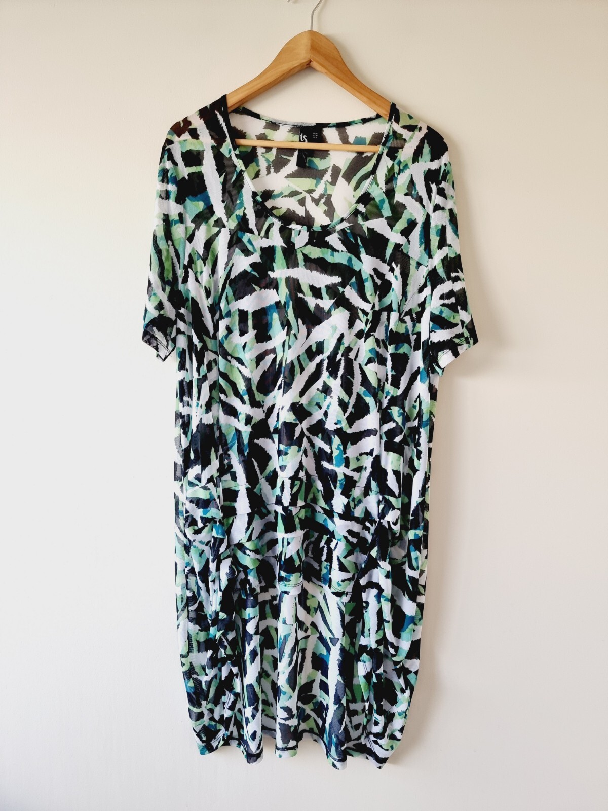 TS Taking Shape Short Sleeve Sheer Mesh Hi Low Tunic … - Gem