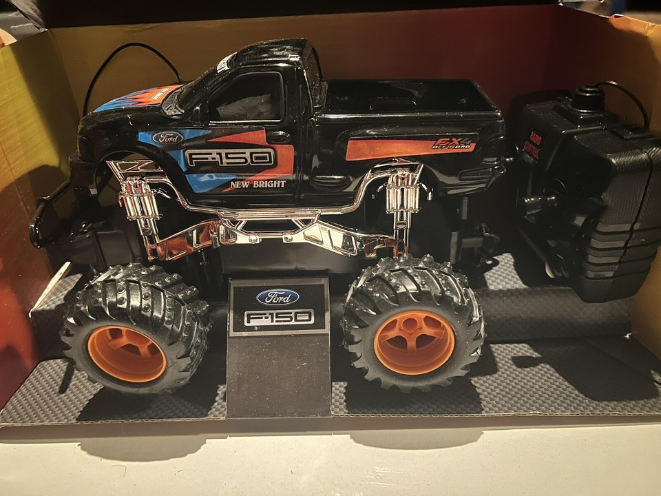 New Bright Full Function RC Radio Controlled Ford F-150, Black | eBay