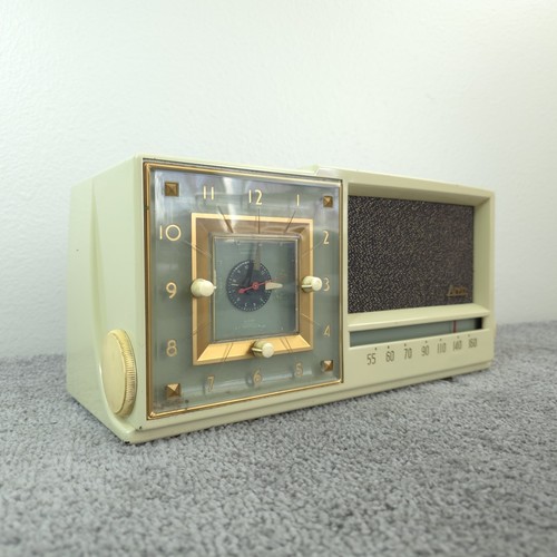 Arvin 657T Tube Radio Clock AM Telechron Tabletop White Vintage 1950's ...