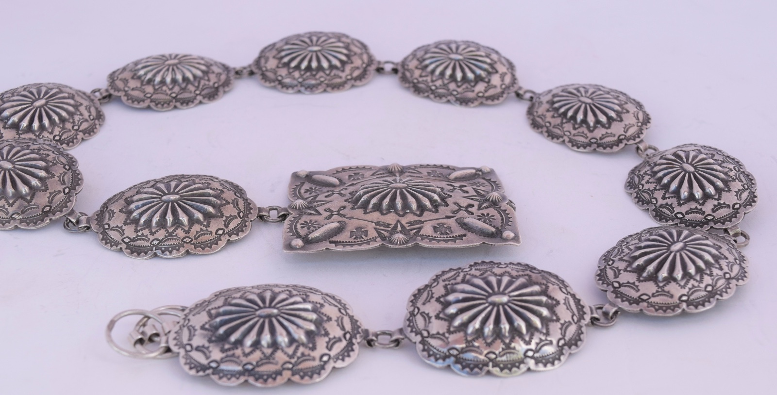 Heavily stamped Navajo Sterling Silver, large concho … - Gem