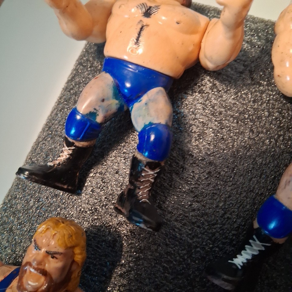 Lot of 10 Vintage 90s BROKEN DAMAGED Junk Toys WWF Action Figures (Box ...