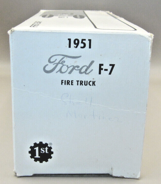 First Gear #18-2051 Shell Gas & Oil, Replica 1951 Ford F-7 Yellow Fire ...