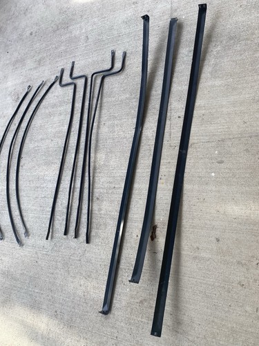 Hmmwv Humvee Hummer H1 M1167,M1151 Roof/Cargo Hatch Insulation Retainer ...