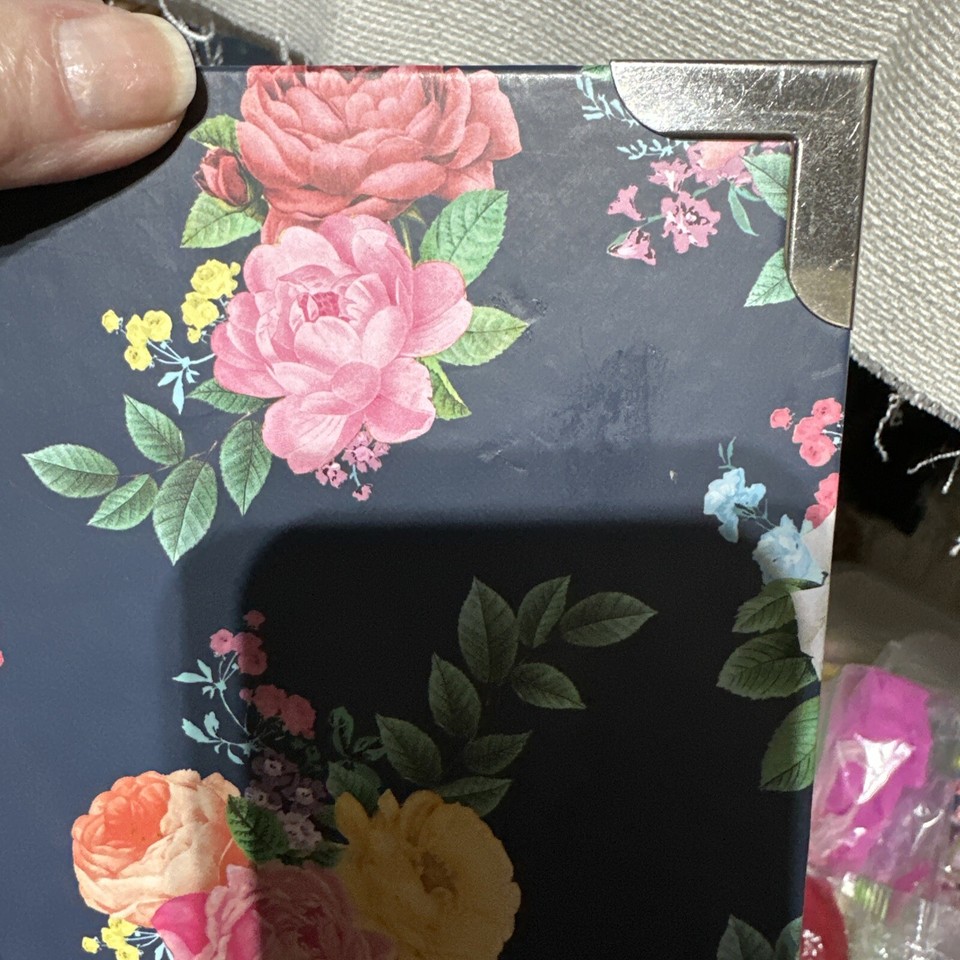 The Paper Studio Scrapbook Album Photo 8.5 X11 Cottage Roses Granny ...