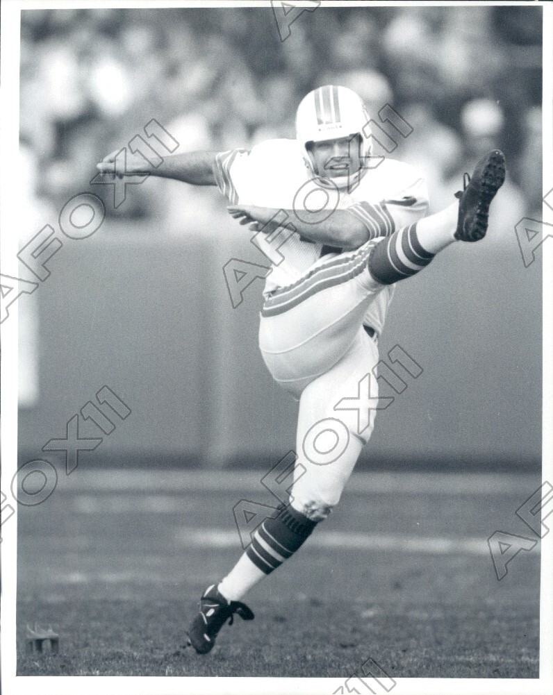 Miami Dolphins Professional Football Kicker Fuad Reveiz Press Photo | eBay