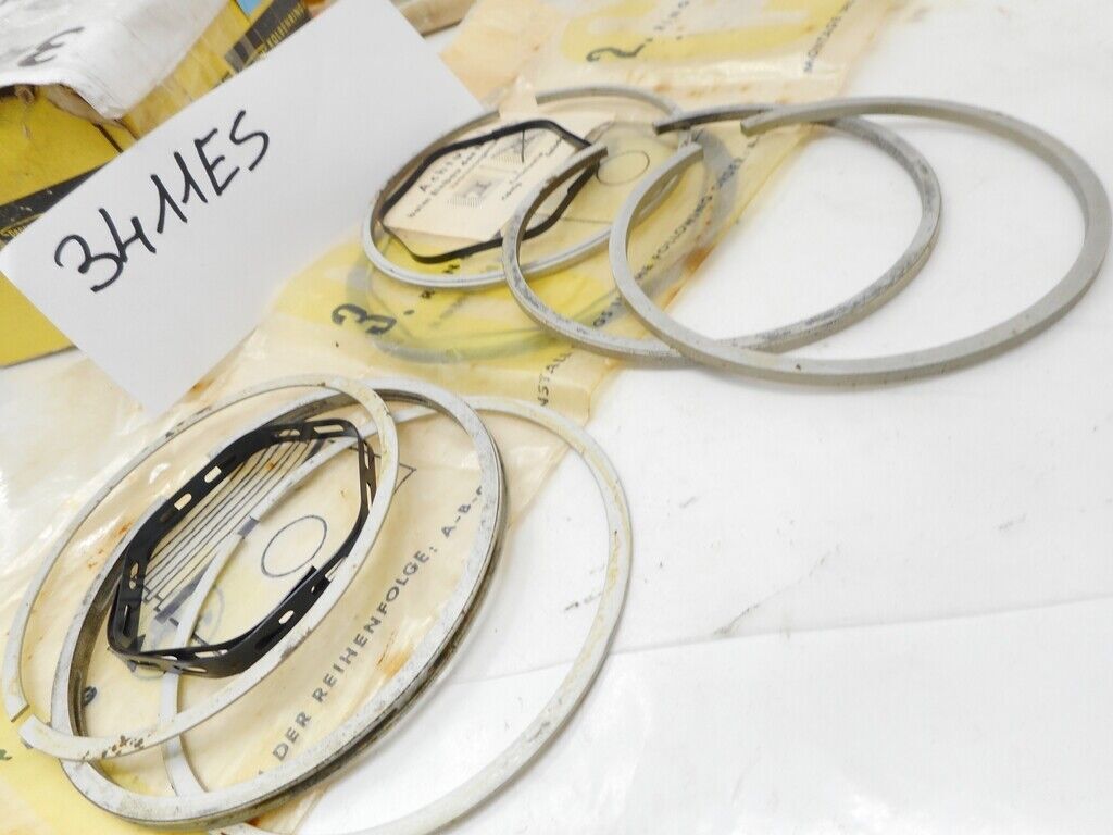 Series Elastic Bands Pistons Engine Complete For Four Cylinders Goetze ...