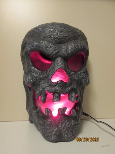 XLARGE HALLOWEEN FLAMMING SKULL HEAD PROP | eBay