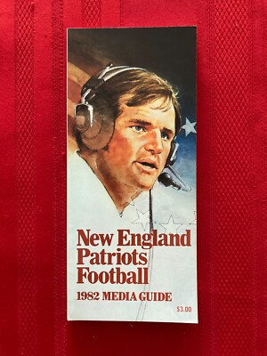1982 NFL New England Patriots media guide / Grogan / Hannah / Haynes ...