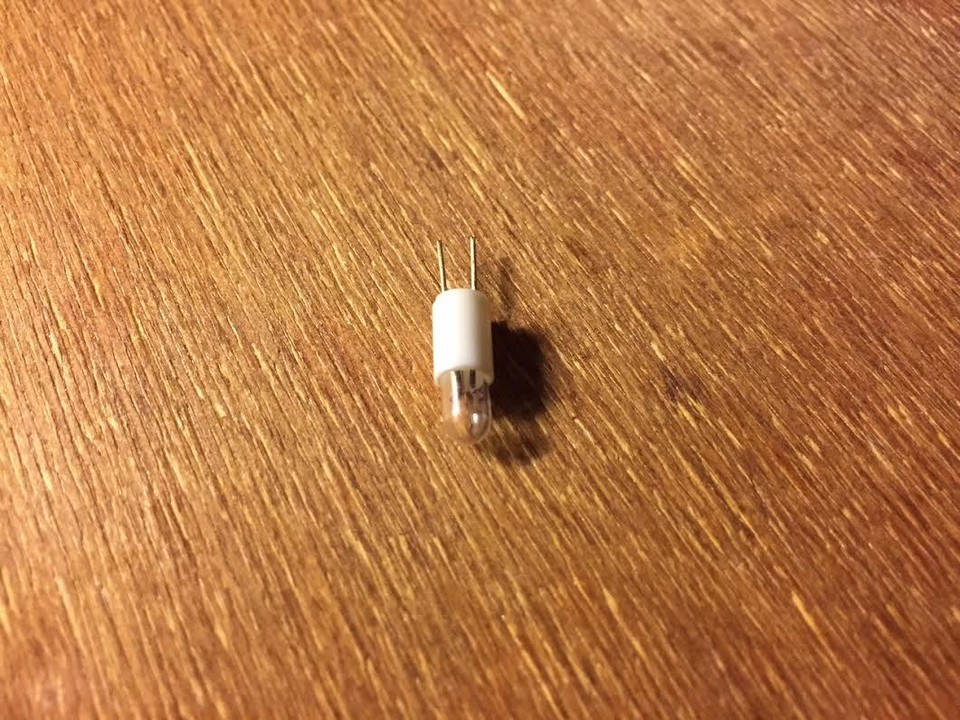 INCANDESCENT LAMP KIT 2325-2330/RECEIVER STEREO/DIAL 8V-200mA-METER ...