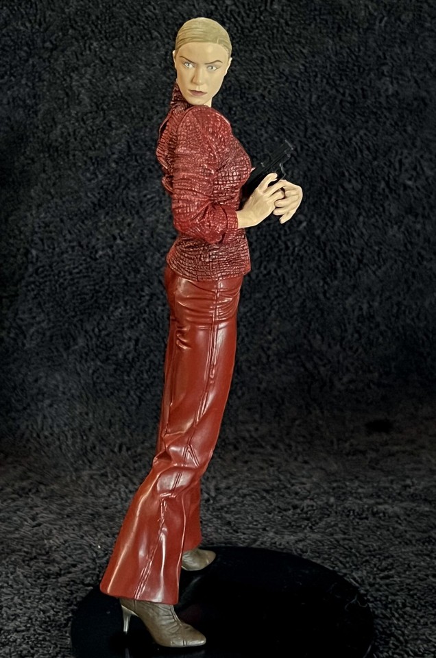 T-X TERMINATRIX • CUSTOM PISTOL • McFARLANE TERMINATOR SERIES | eBay