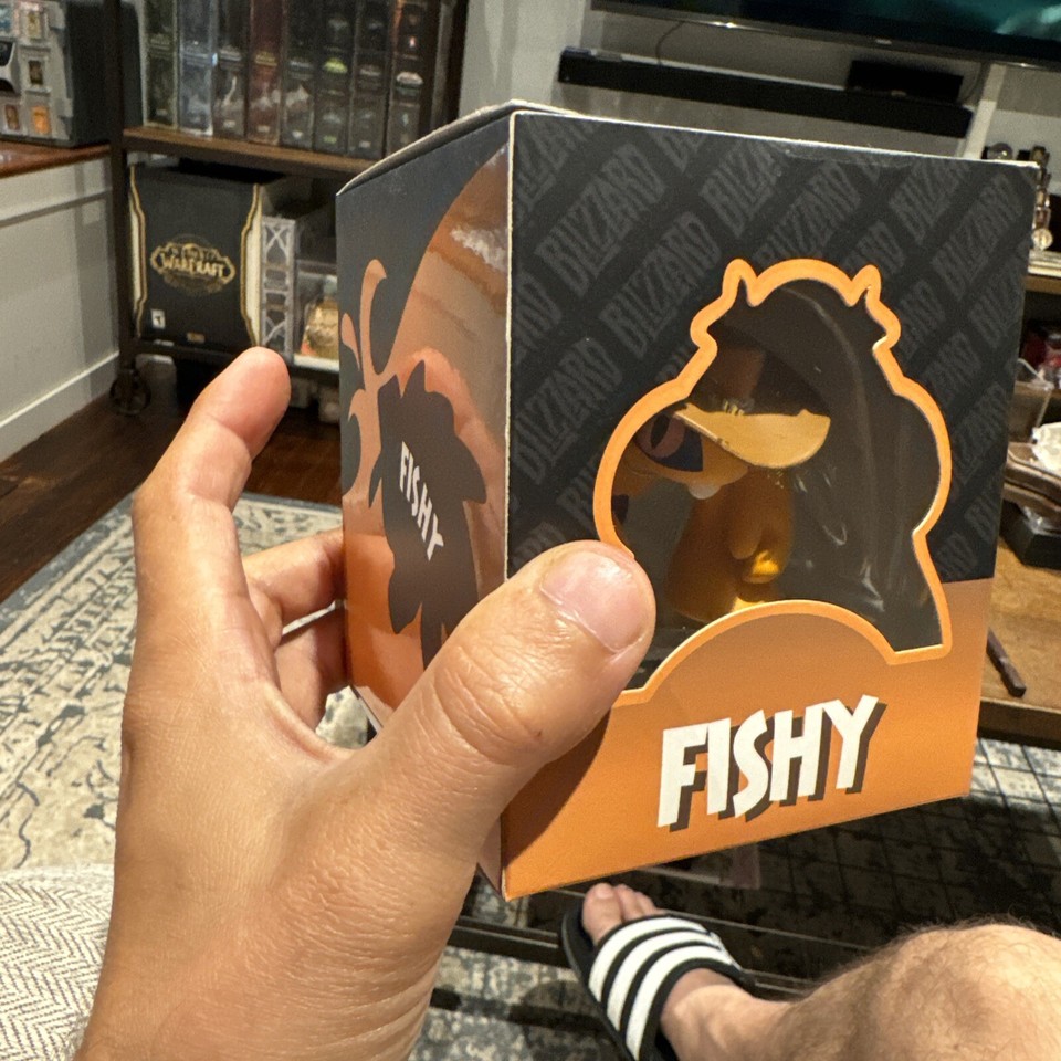 RARE World of Warcraft fishy Vinyl Figure Green Murloc Blizzard 2011 ...