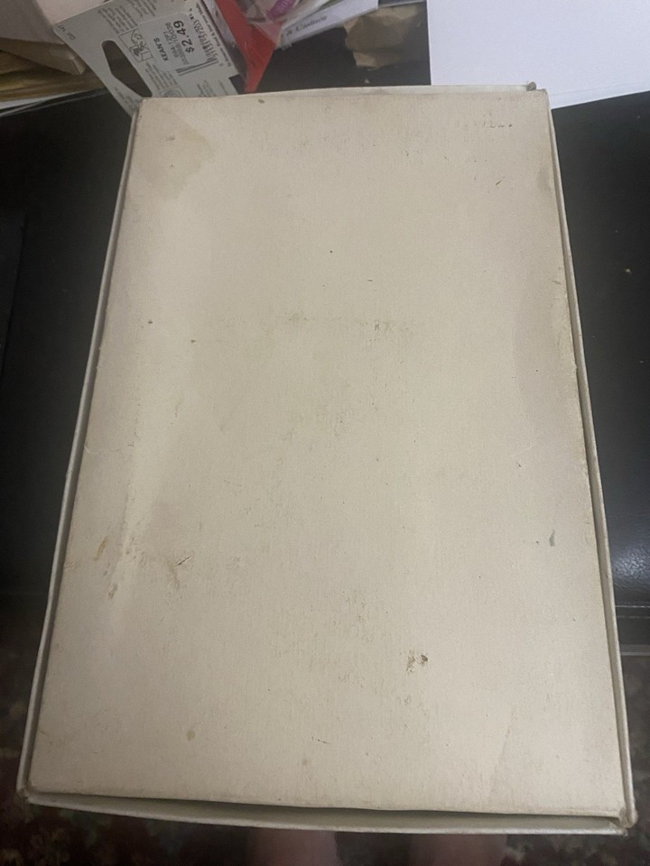 Little Sprout Radio Portable Solid State Transistor Radio NIB Green ...