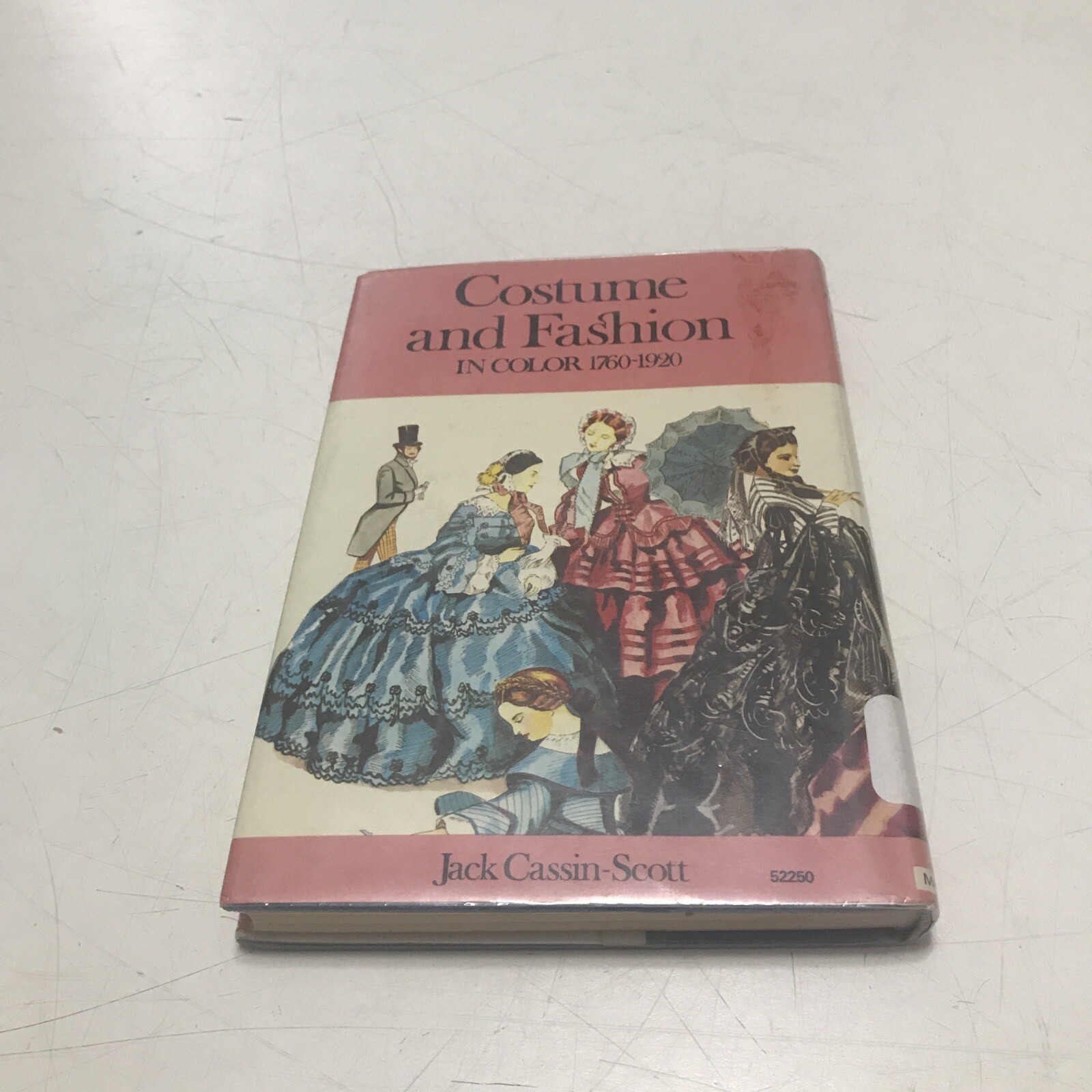 Fashion and Costume in Color : 1760-1920 By Jack Cassin-Scott Ex-library 9780025225008 | eBay