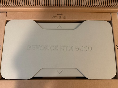NVIDIA GeForce RTX 5090 Founders Edition NEW IN HAND | eBay