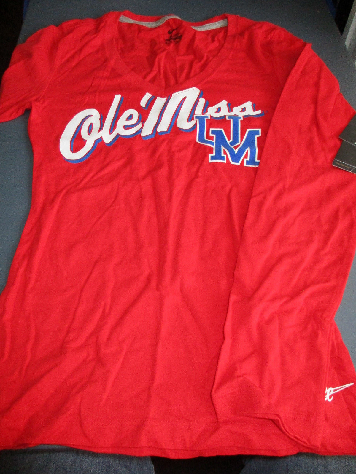 NWT $38 NIKE WOMENS OLE MISS REBELS / MISSISSIPPI L/S V NECK T SHIRT ...