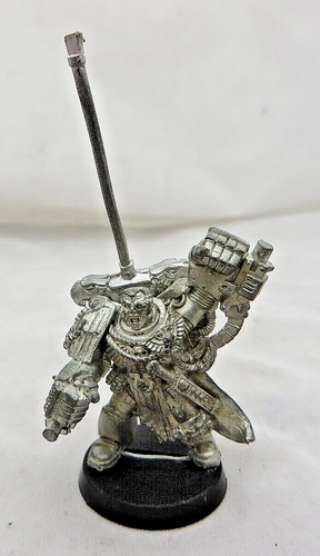 Games Work 40k Space Marines Ultra Marneus Calgar Lord of Macragge oop ...