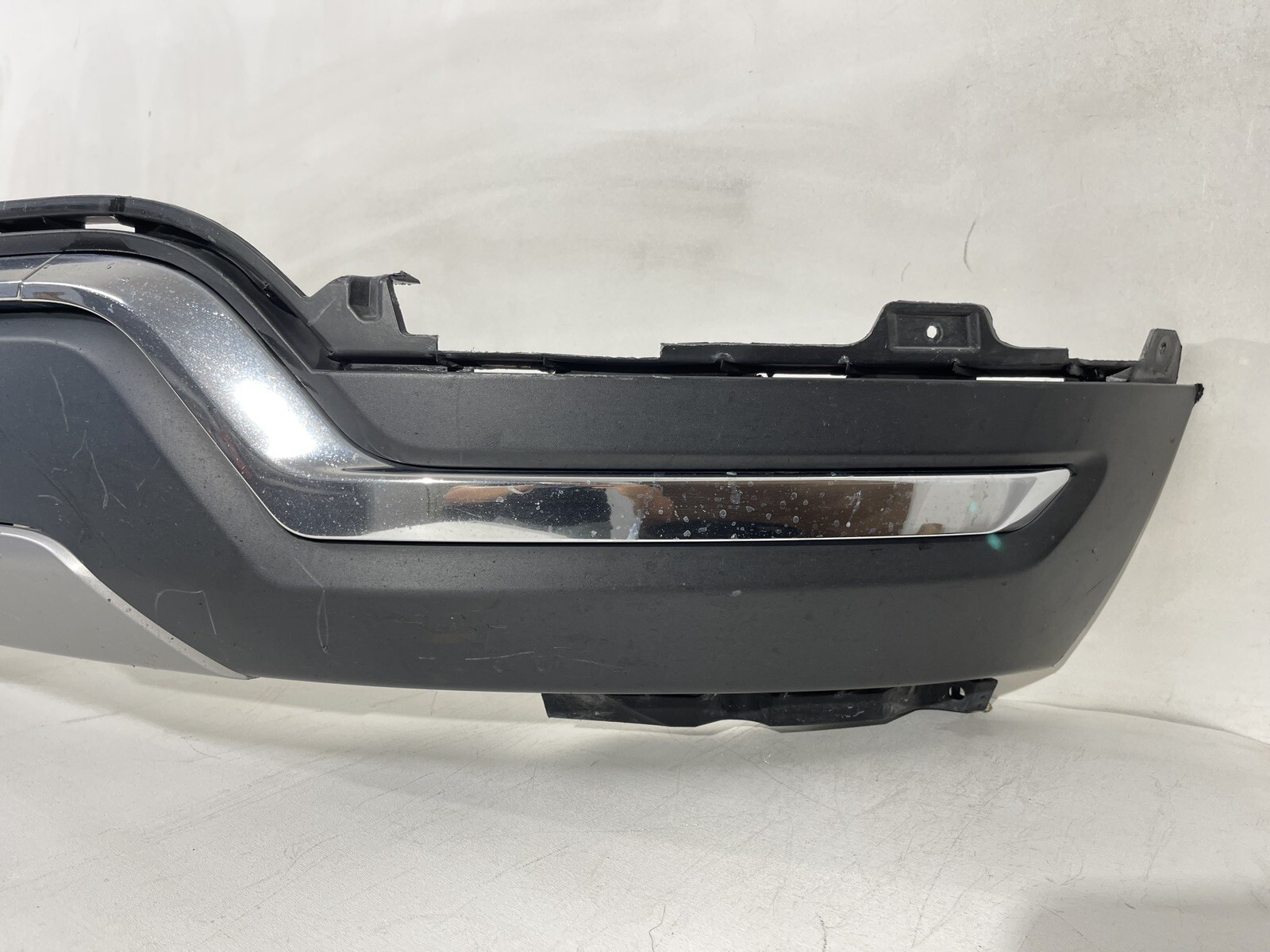 2018+Ford+Explorer+Front+Bumper+Lower+Valance+OEM+Jb53-17f775 for sale ...