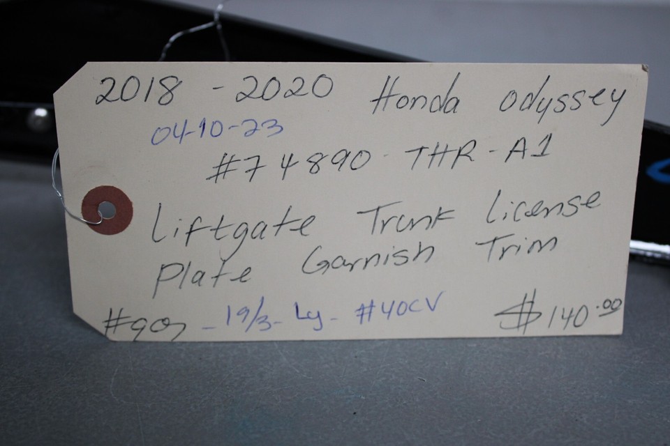 2018 2020 HONDA ODYSSEY REAR LIFTGATE LICENSE PLATE GARNISH TRIM | eBay
