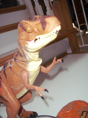 Remote Control T-REX Dinosaur Mighty Megasaur -Roars , Walks and Eyes ...