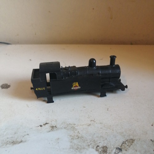 Triang R52 0-6-0 Tank BR Black 47606 Bodyshell Only. Scrapyard Item ...