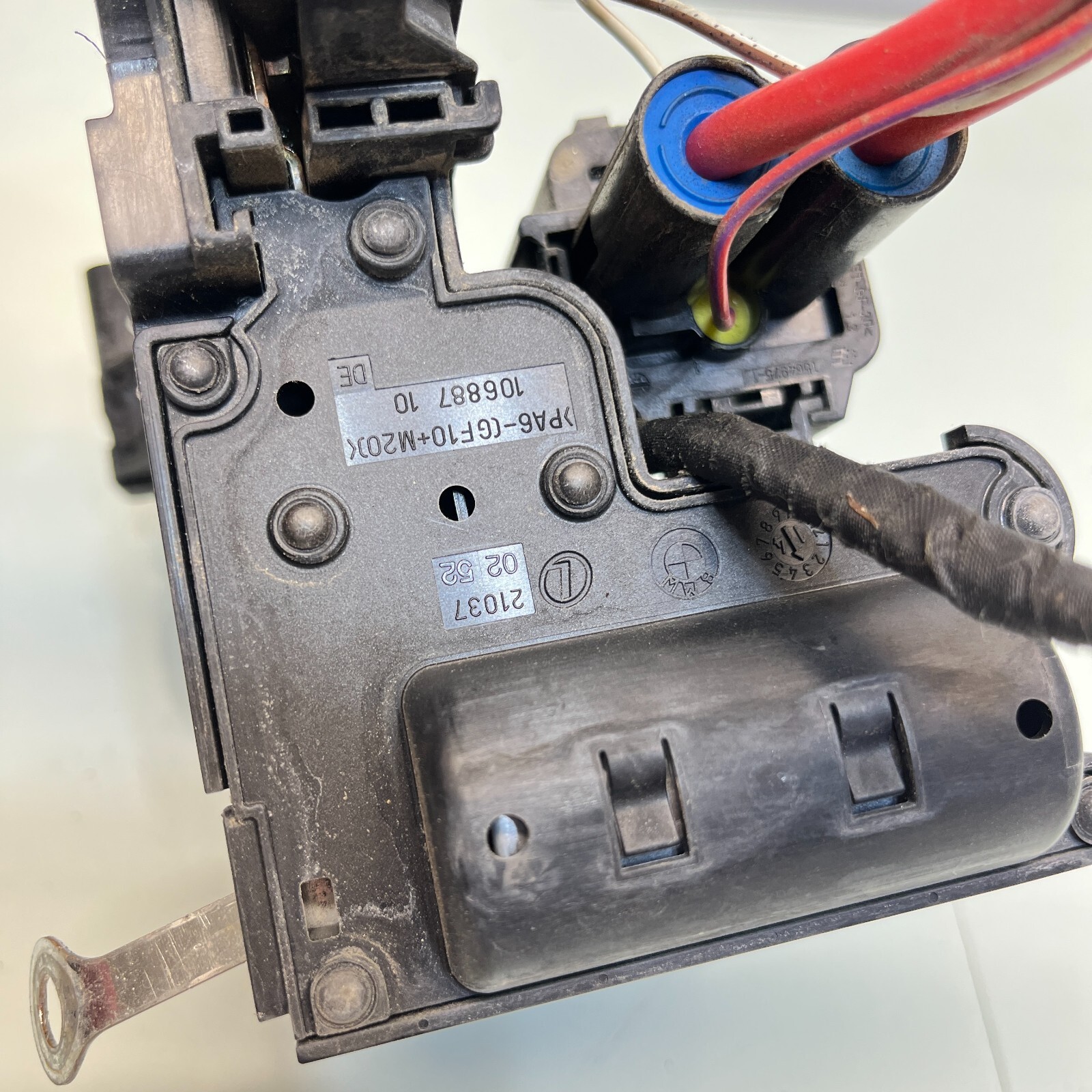 2012 - 2016 BMW 328i F30 EXTERNAL IGNITION DISTRIBUTOR CONTROL MODULE ...