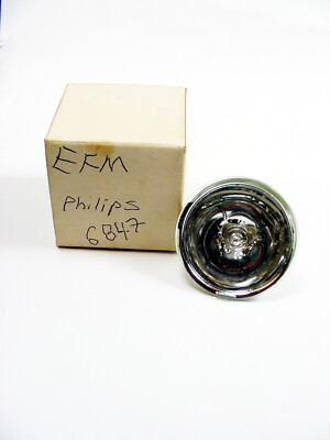 EFM 6847 (64607) 8V 150W | Philips | Fits Eumig | NOS | New | $8.90 ...