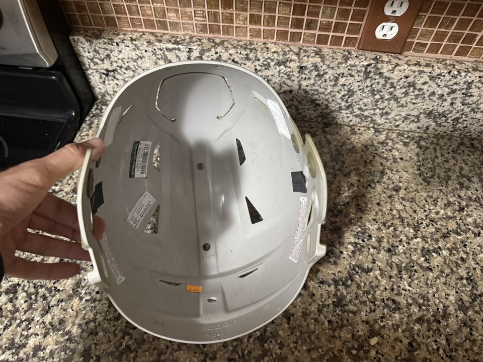 Riddell SpeedFLEX Football Helmet Matte Vegas Gold SHELL ONLY Large | eBay