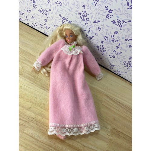 Barbie Vintage Bedtime Slumber Party Soft Body Blonde Doll Witb Pink ...