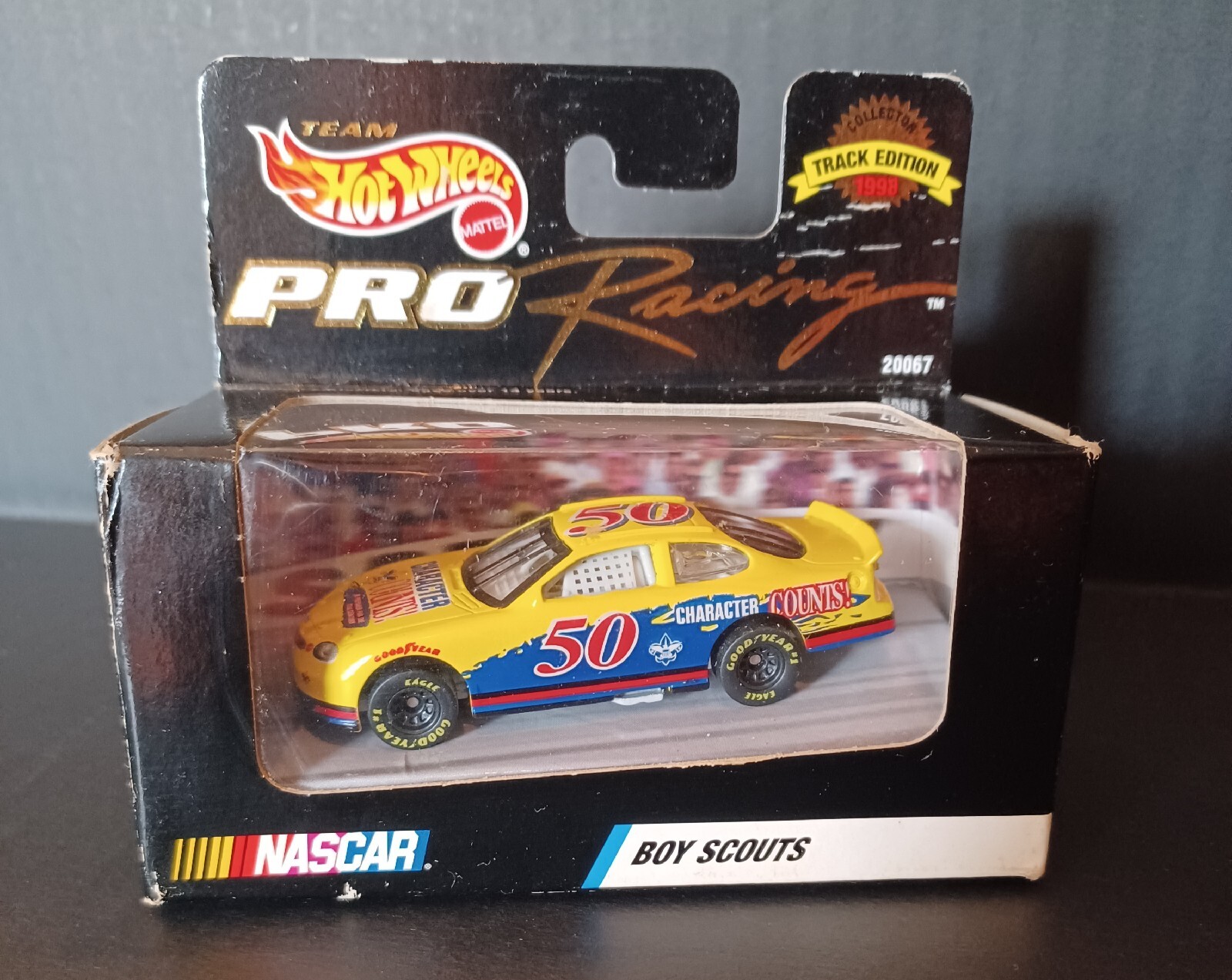 Hot Wheels Nascar Pro Racing 1998 Collector Track Edition 1:64 #50 Boy ...