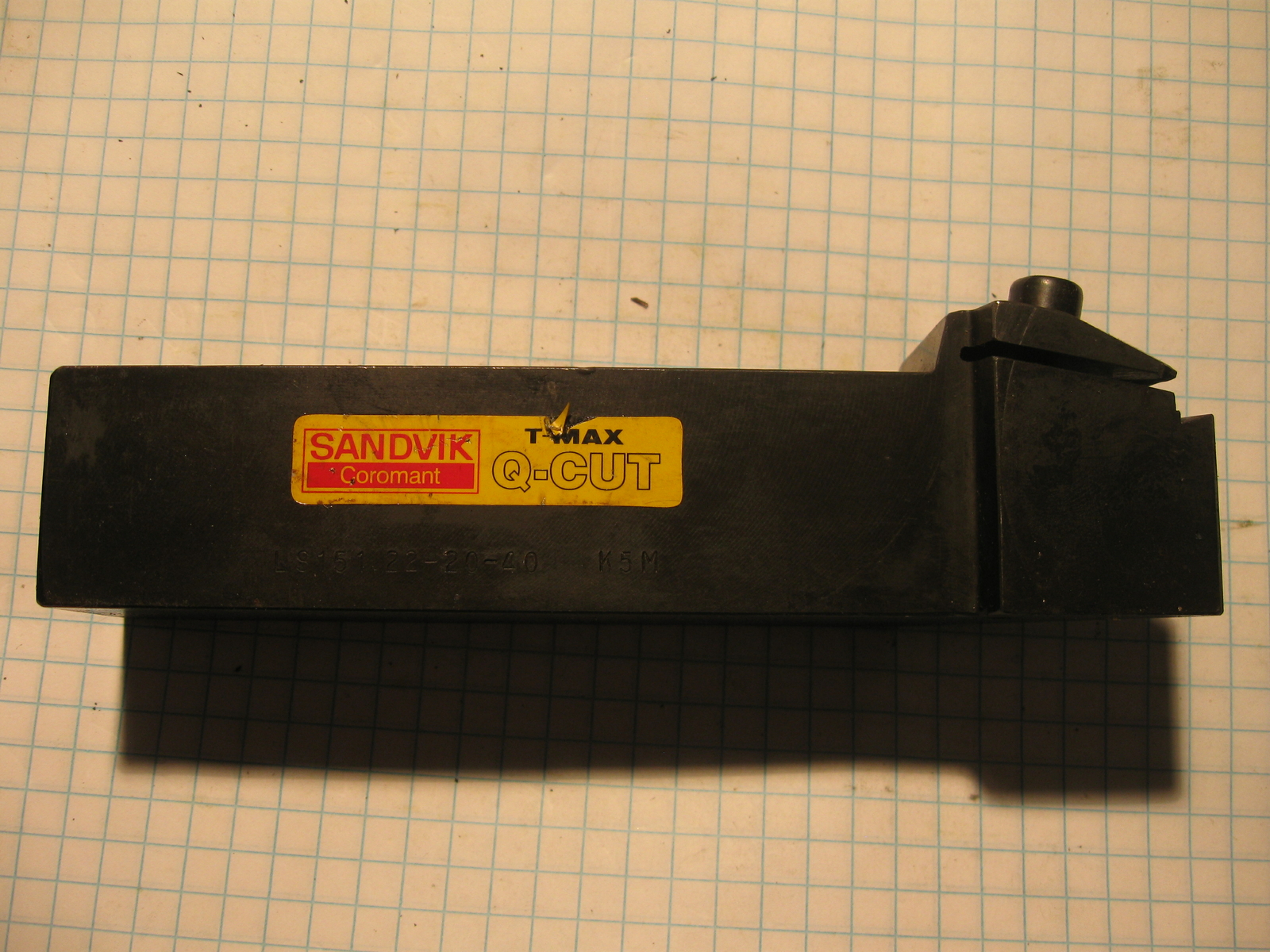 1 pc. New Sandvik T-Max Q-Cut LS151 22-20-40 K5M 1-1/4" Lathe Tool ...