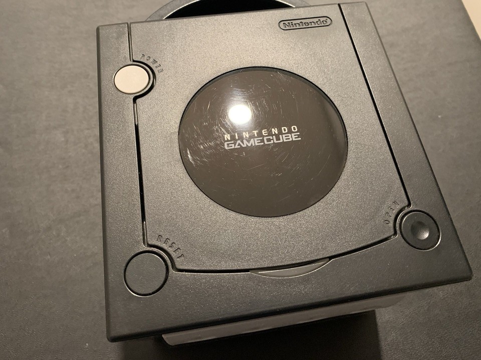 Nintendo GameCube Console Black with 33 Game Discs + OEM Controller ...