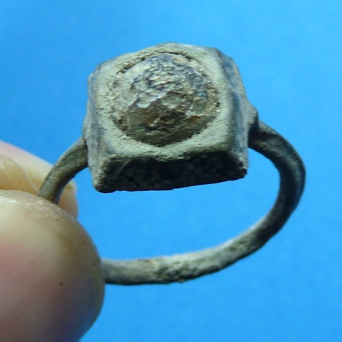 UNUSUAL ANCIENT BYZANTINE OR MEDIEVAL LEAD ALLOY WITH RARE GEMSTONE | eBay